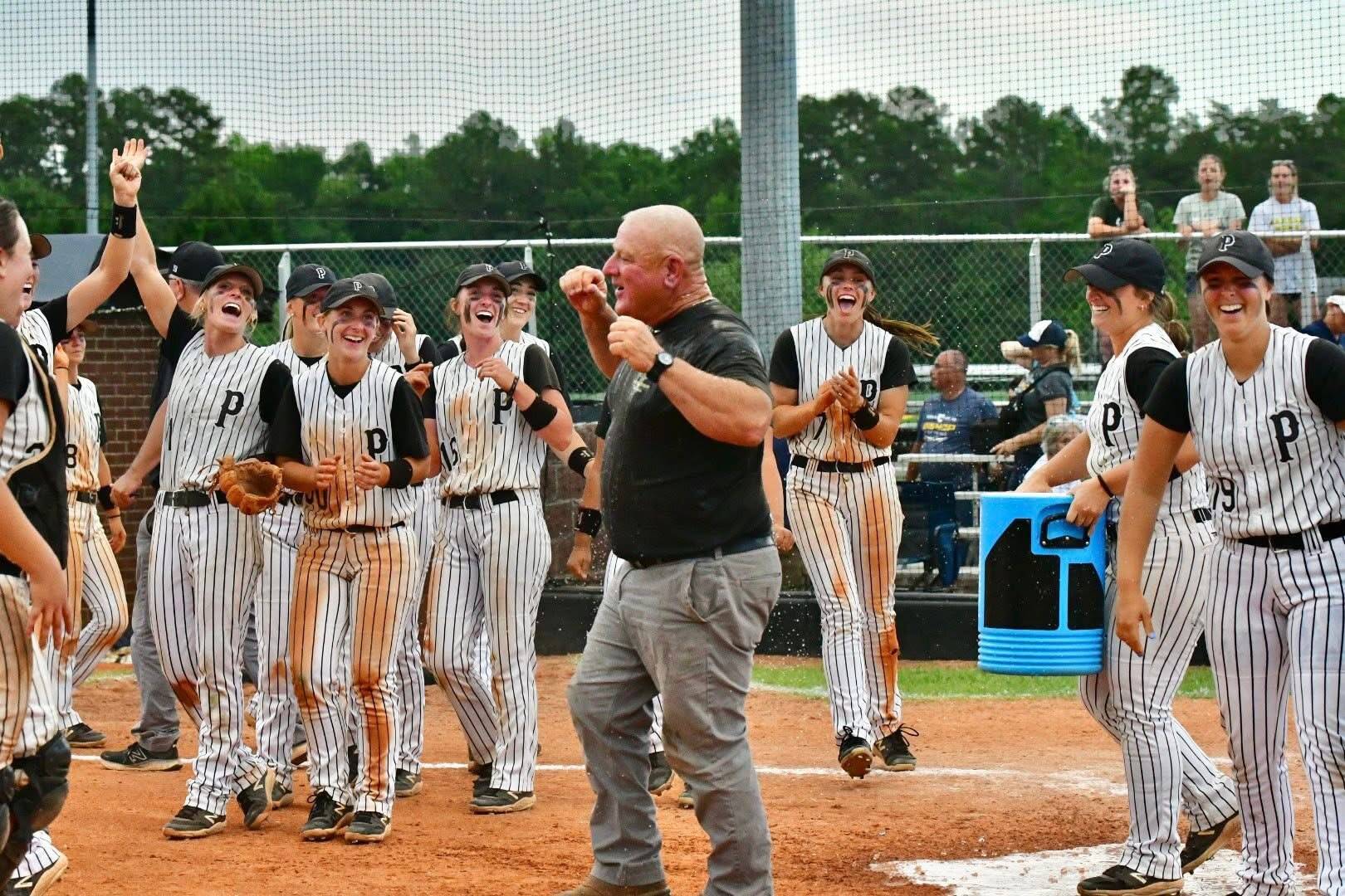 HOME | PFEIFFER SOFTBALL