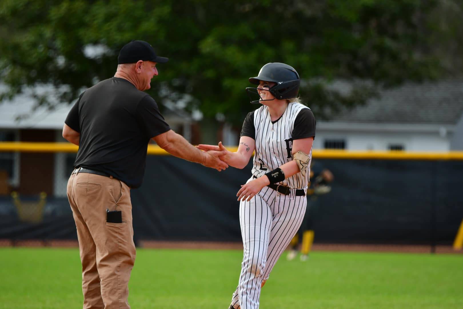 HOME | PFEIFFER SOFTBALL